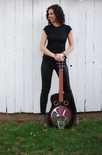 Troubadour Returns: Acclaimed musician Abbie Gardner circles back to ...